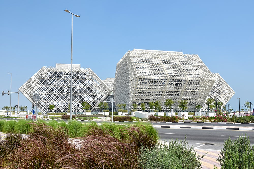 HBKU s College Of Law Hosts Special Economic Zones Workshop